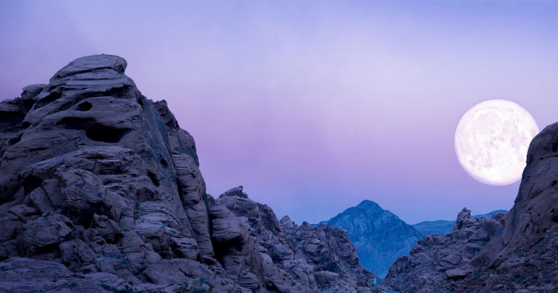 How The Moon Helps Life On Earth - The Habitat