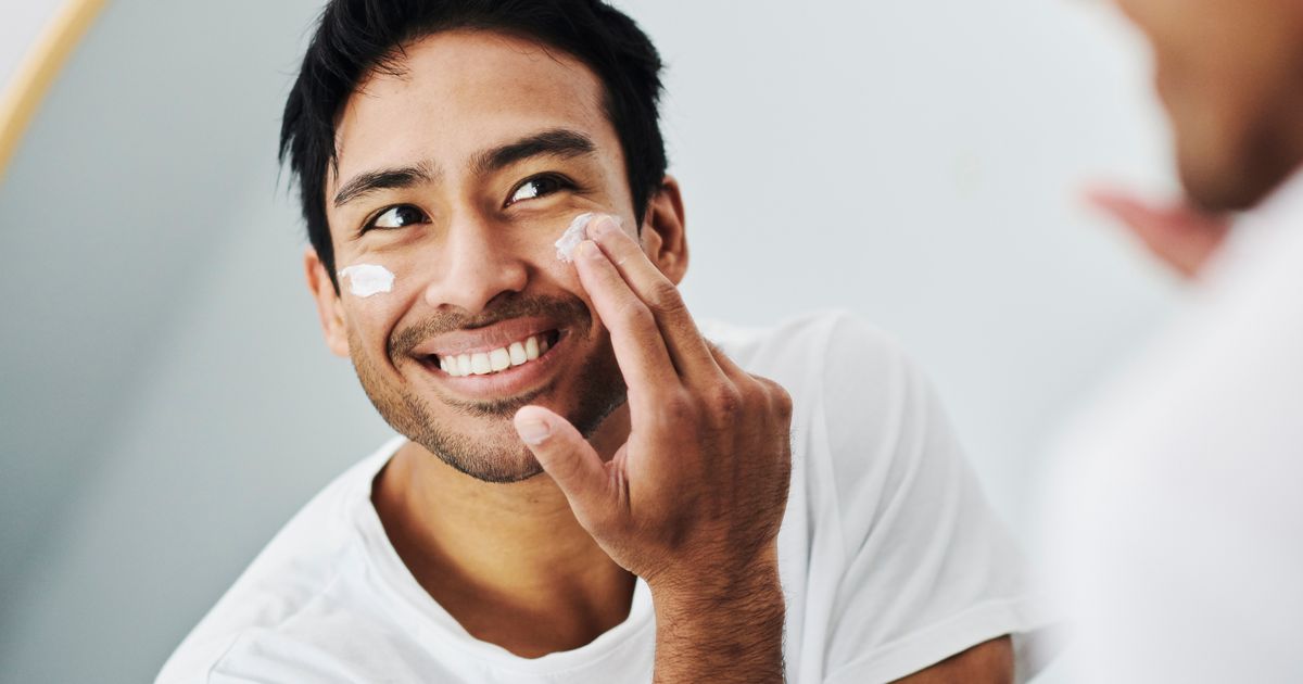 13 Steps To A Minimalist Skincare Routine - The Habitat