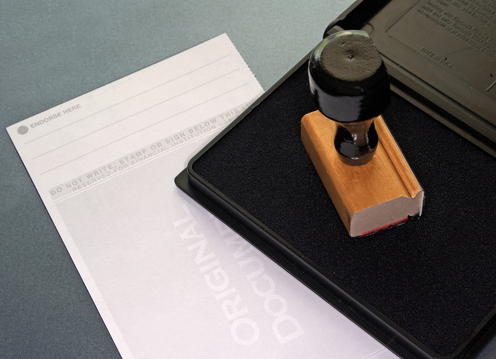 How to Properly Void a Check - The Habitat