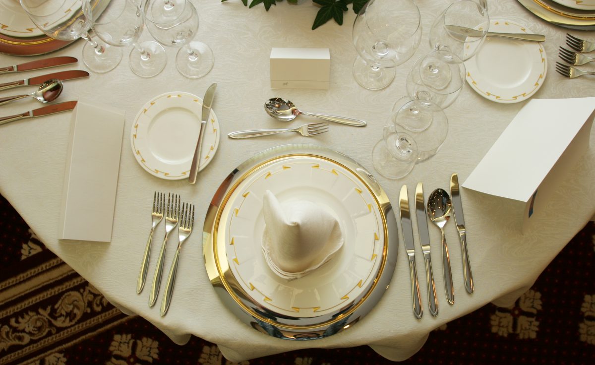 How to Set a Table for Basic, Casual, and Formal Events - The Habitat