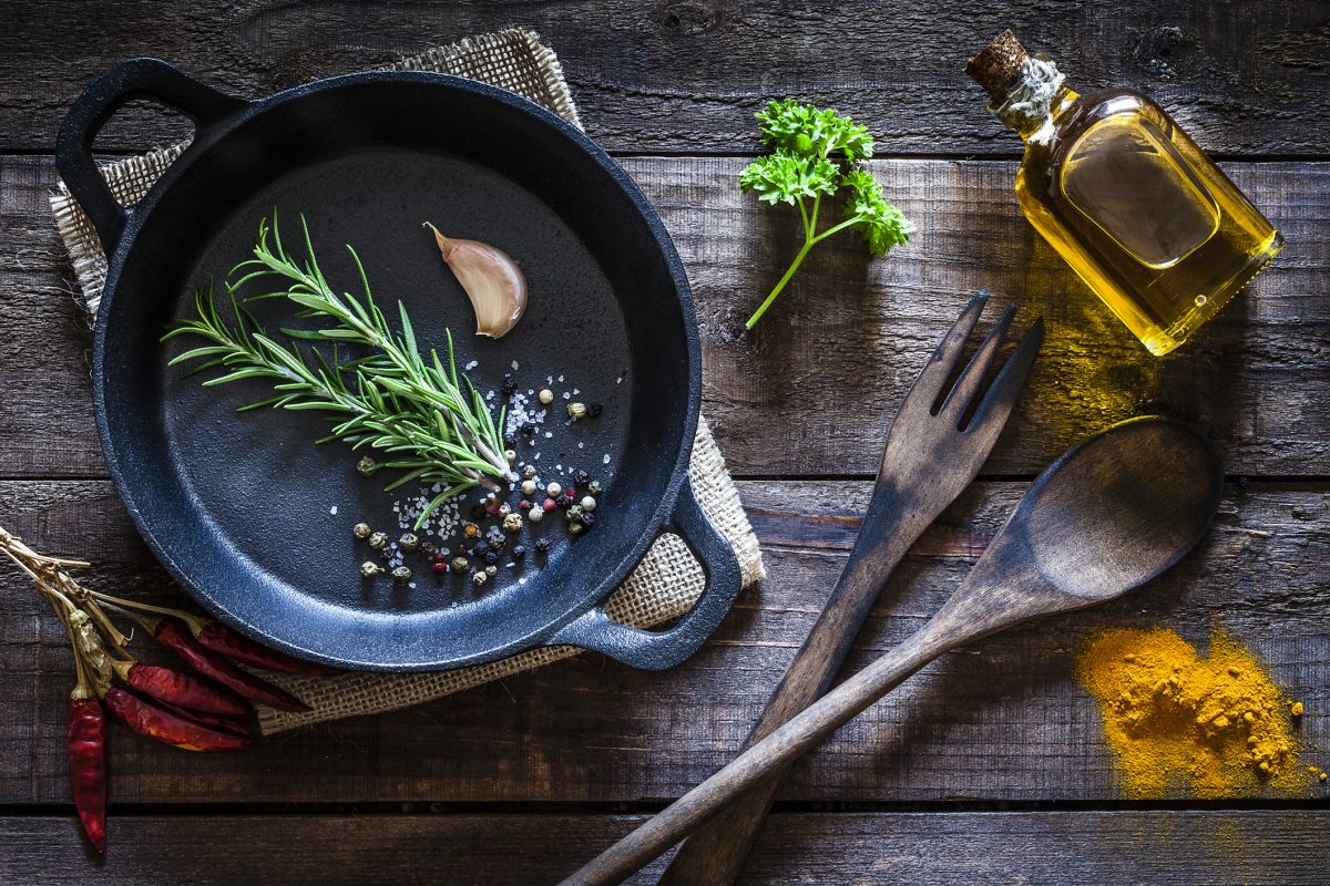 How to Season Cast Iron Cookware - The Habitat