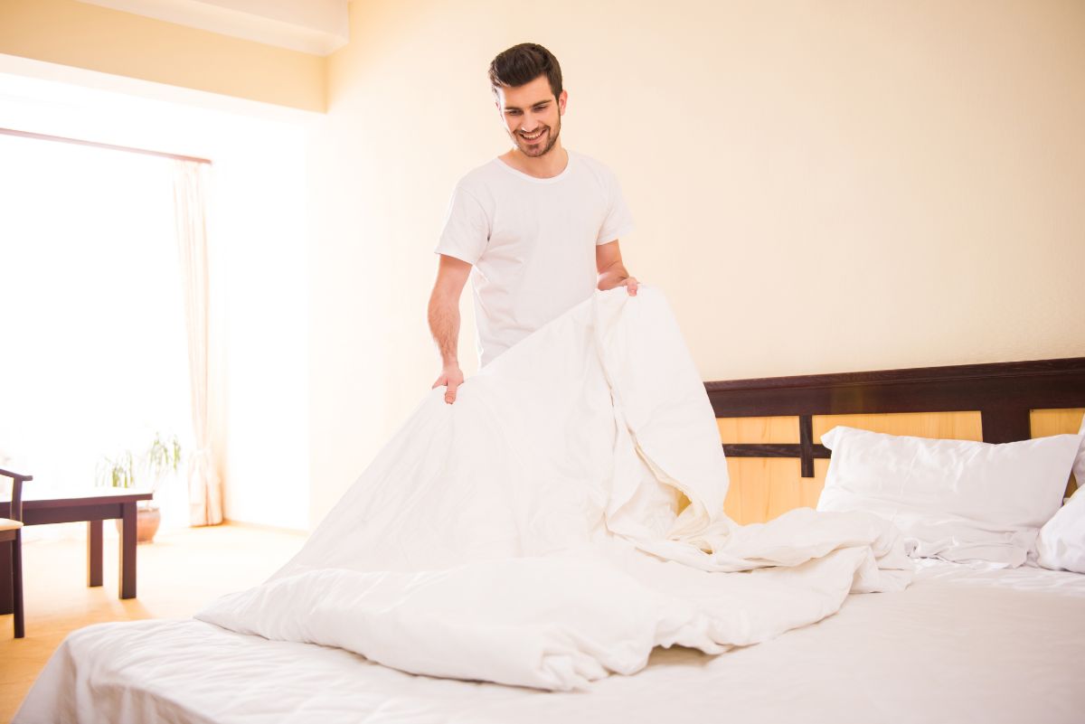 The Sheeting Science Behind Fitted Sheets - The Habitat