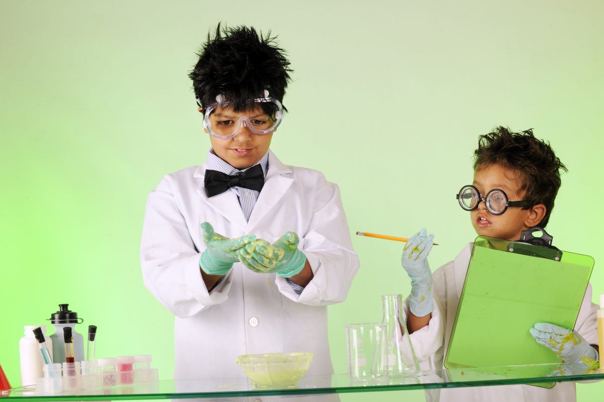 How to Make Oobleck With Just Two Ingredients - The Habitat