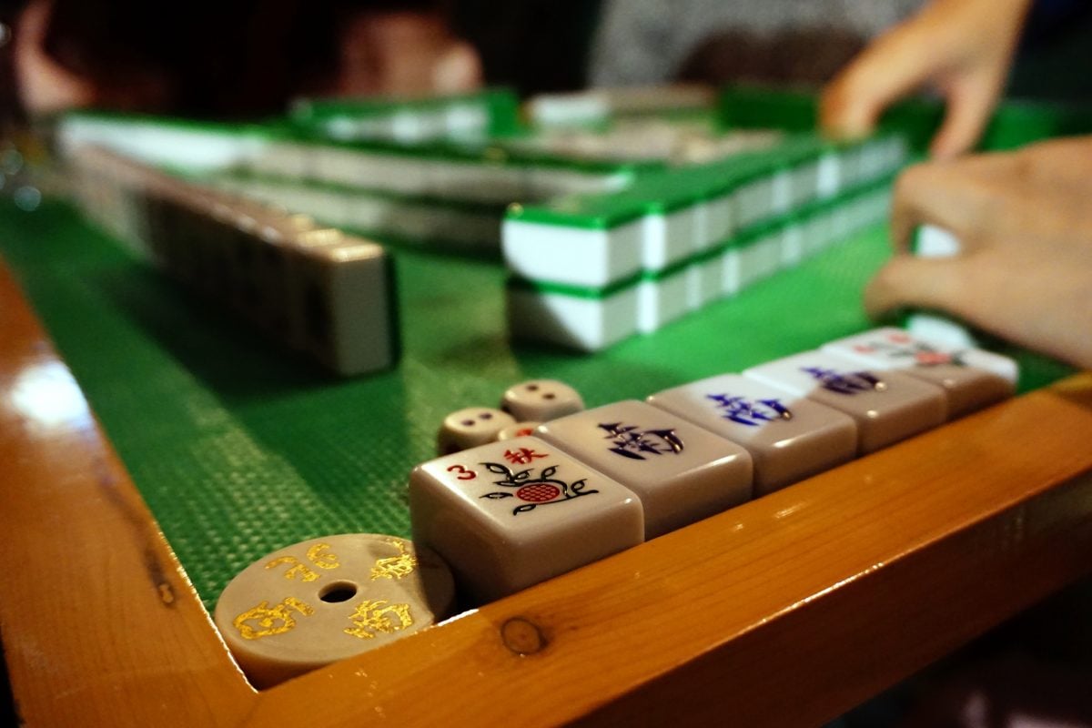 Mahjong Basics: How to Play and Win - The Habitat