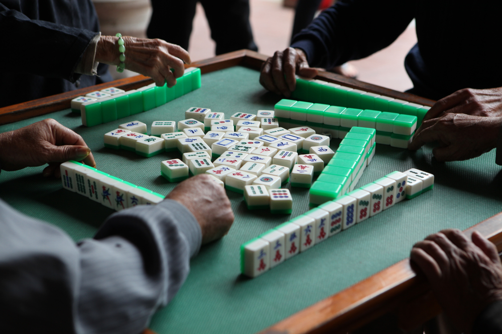 Mahjong Basics: How to Play and Win - The Habitat