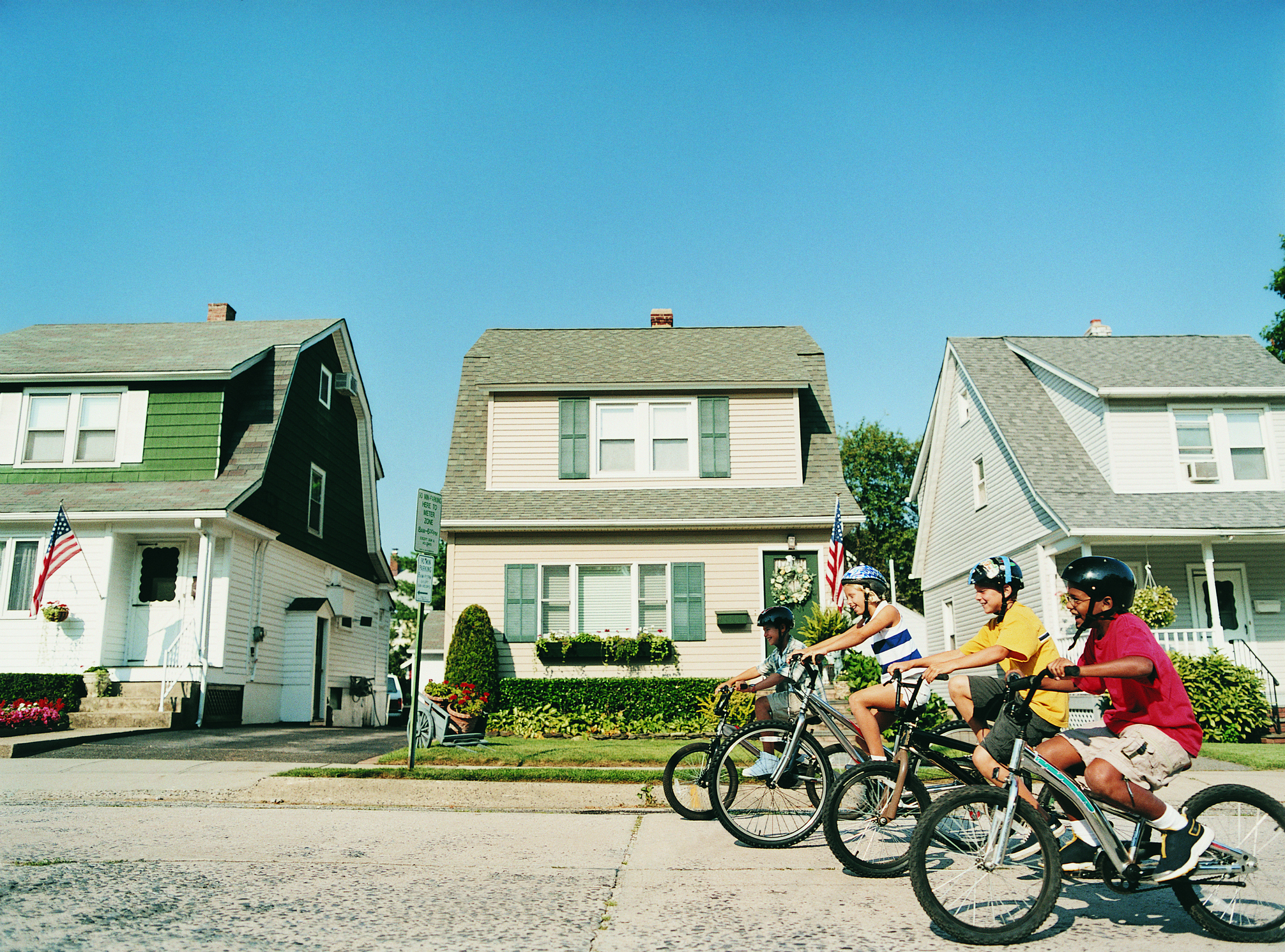10 Reasons to Consider Moving to the Suburbs - The Habitat