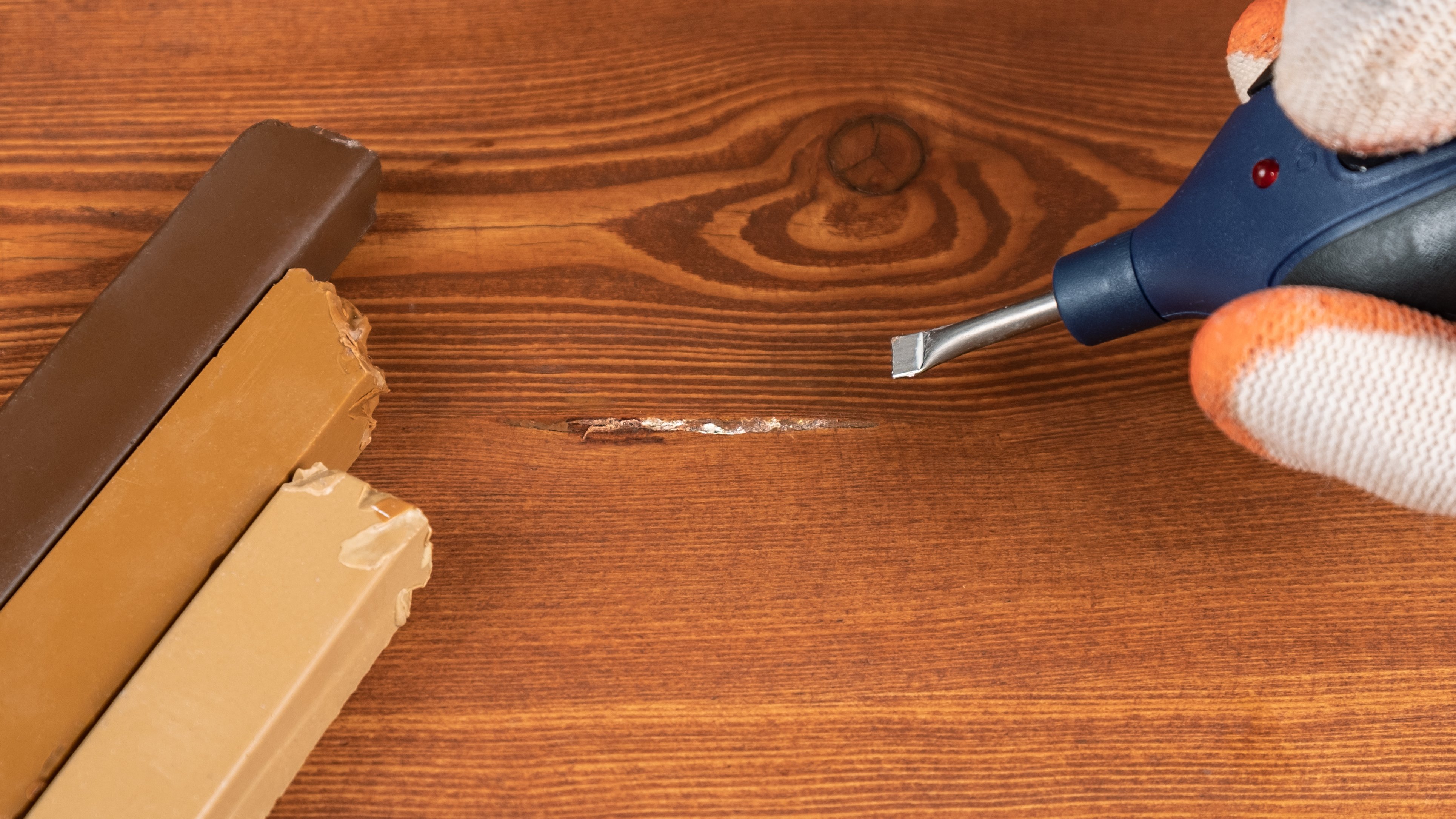 How to Repair Hardwood Floor Scratches - The Habitat
