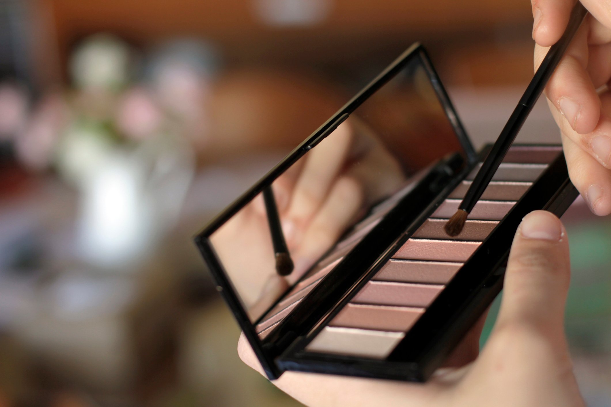 15 Eye Makeup Ideas For Beginners - The Habitat