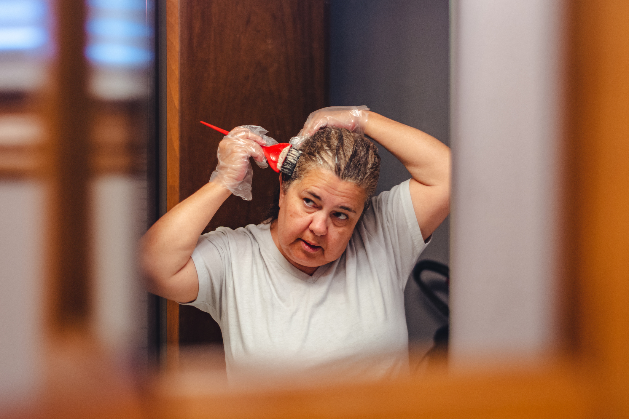 How to Embrace Gray Hair: Tips and Styling Ideas - The Habitat