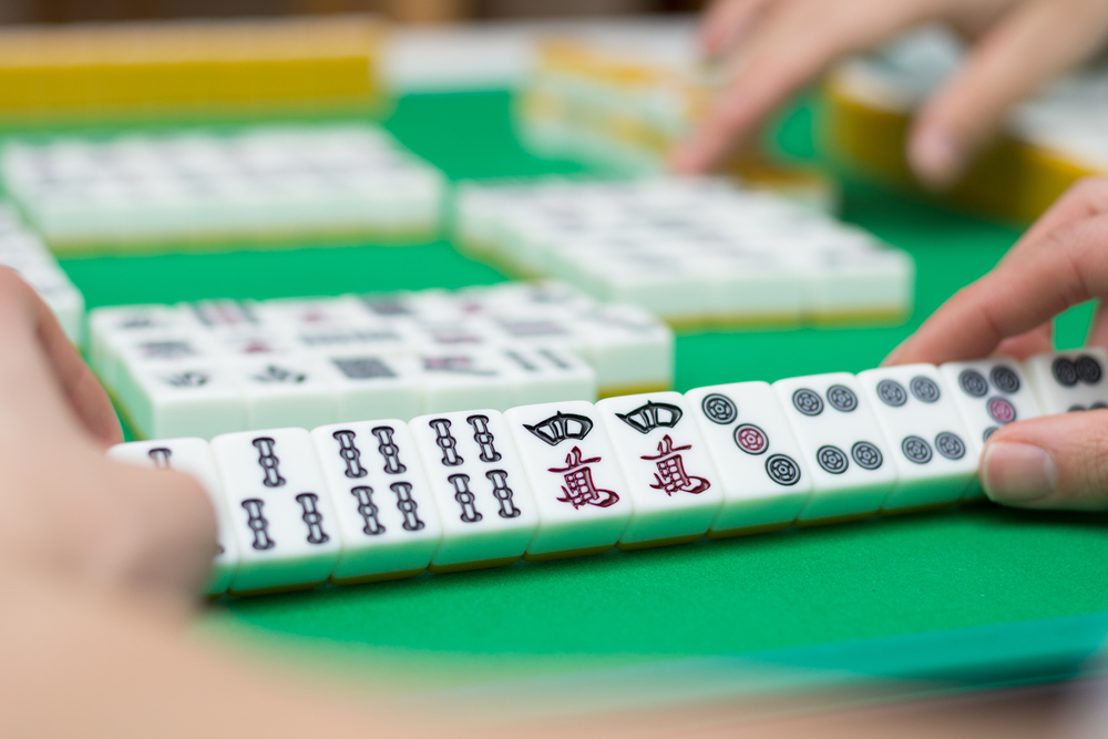 Mahjong Basics: How to Play and Win - The Habitat
