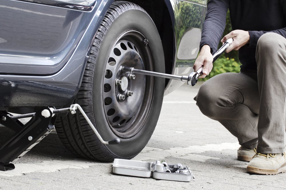 Basic Car Repairs You Can Do at Home - The Habitat